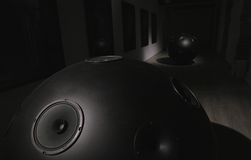 Main : Pascal Broccolichi